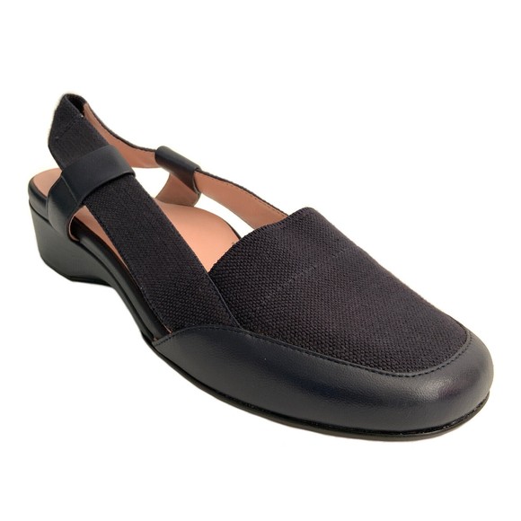 Taryn Rose | Shoes | Taryn Rose Sandals Size 9m Blue Kamille Open Back ...